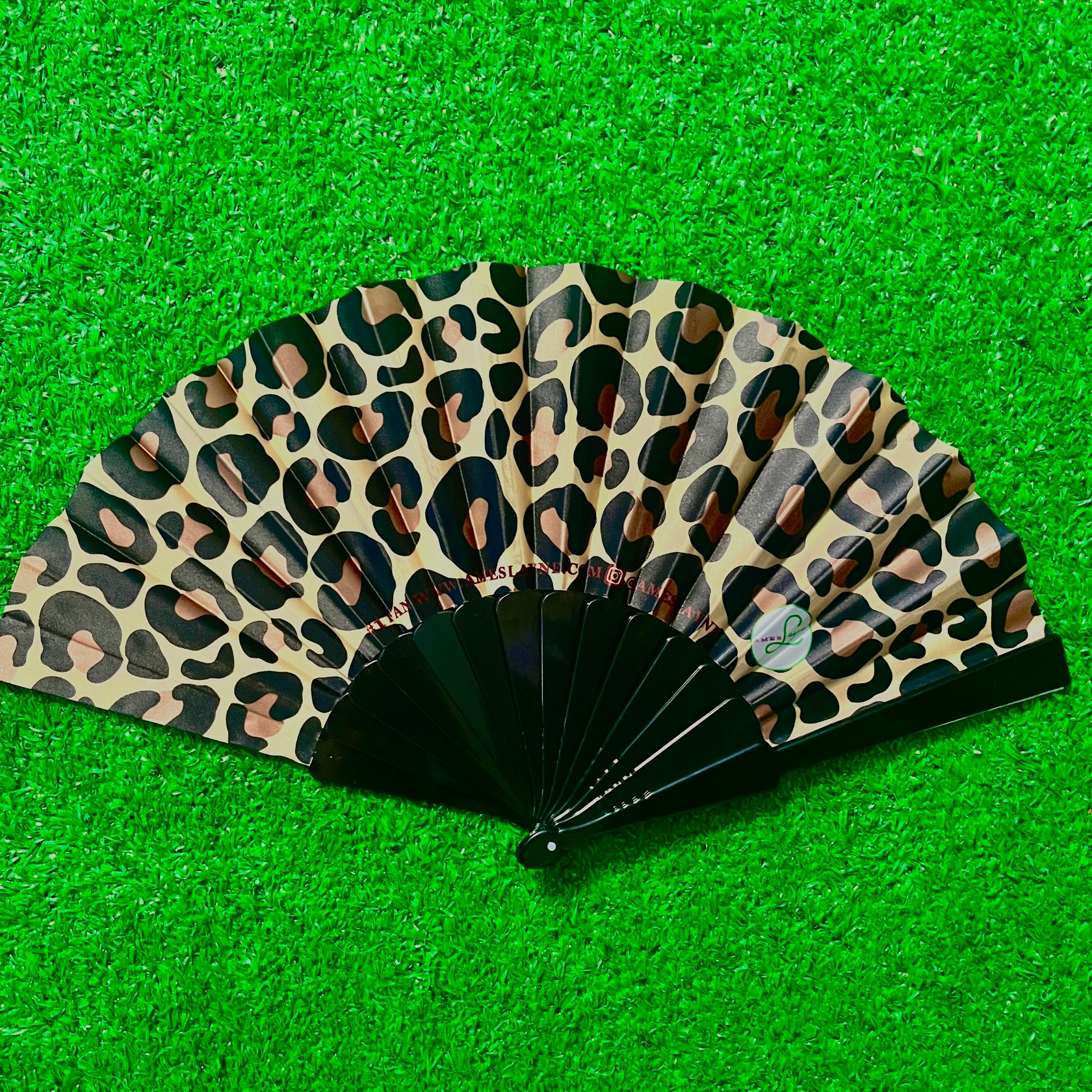 1 FAN” Original Gameday Fan – AmesLayne